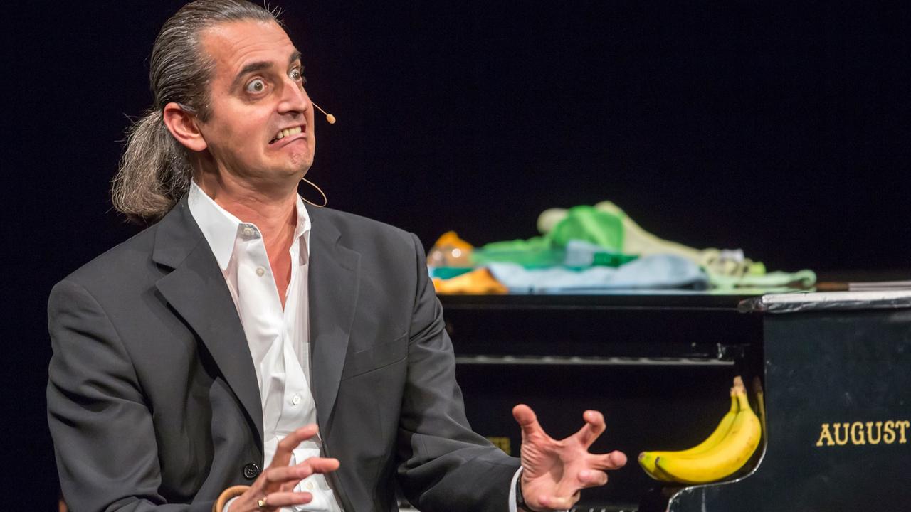 Hagen Rether: "Liebe 6" - Wie Deutschland im Jahr 2016 funktioniert