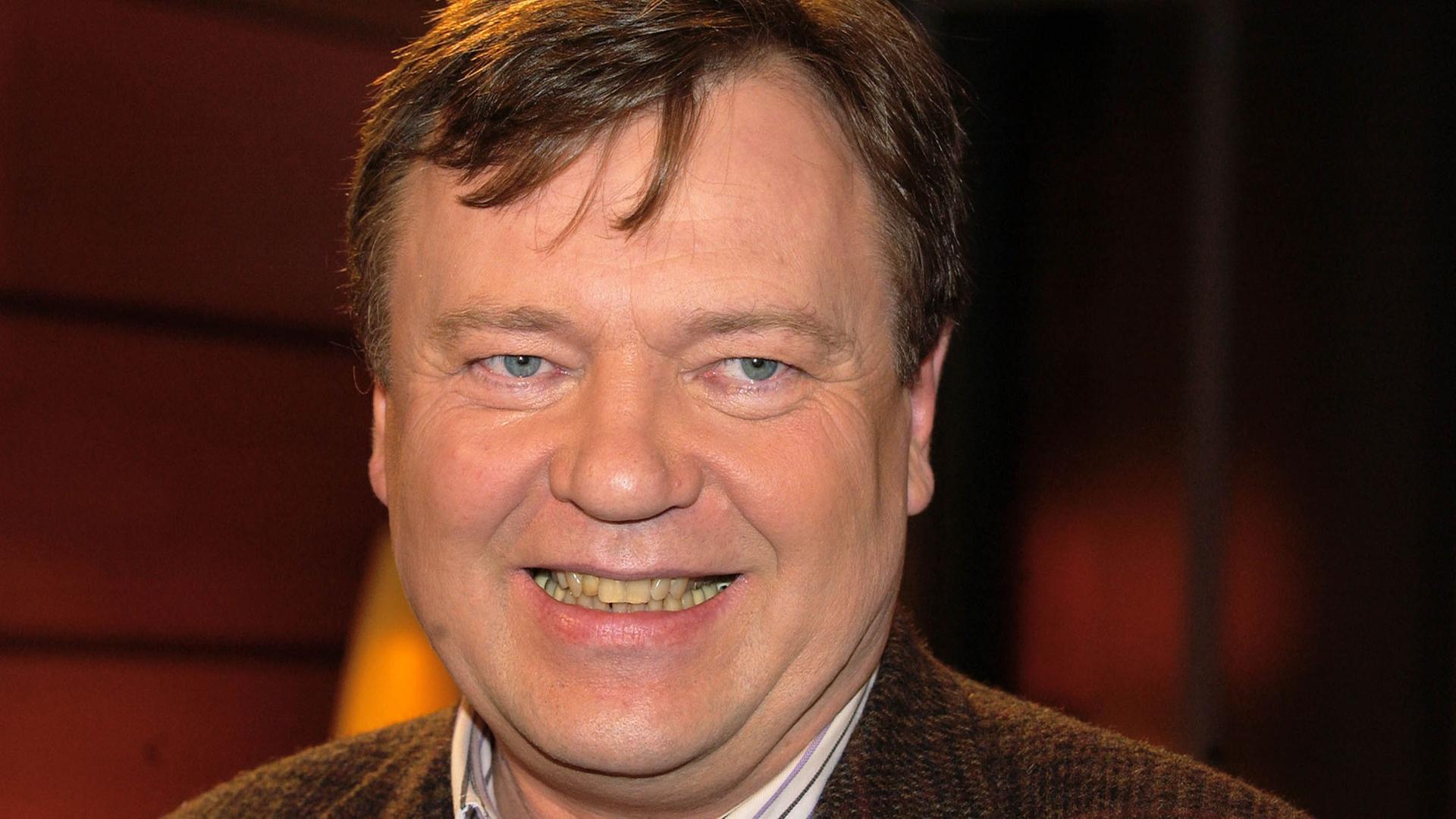 Joachim Lottmann: "Alles Lüge" - Pop meets Flüchtlingspolitik