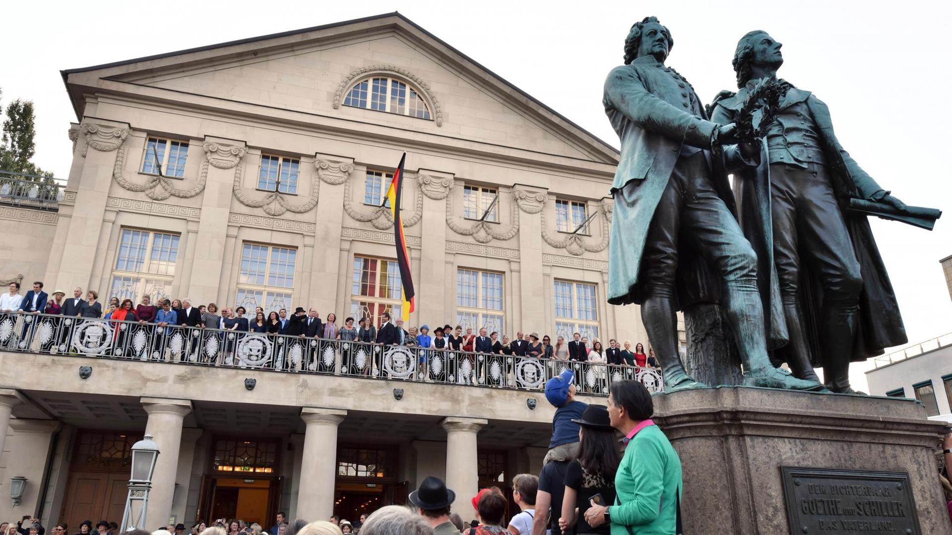 "Reichstag-Reenactment" bei Kunstfest Weimar - Wir spielen Weimarer ...