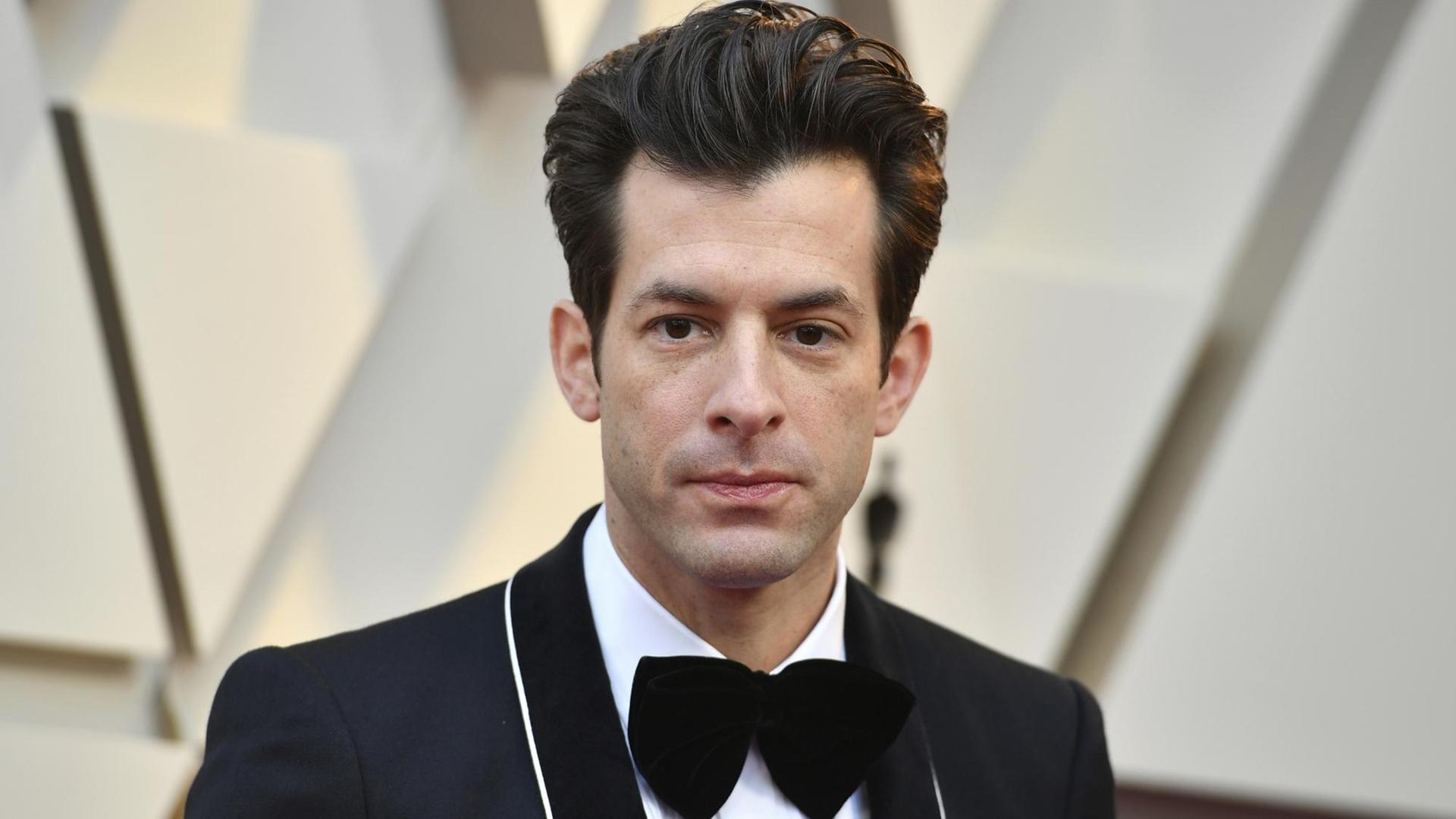 Mark Ronson: "Late Night Feelings" - "Meine Songs sind wie kleine ...