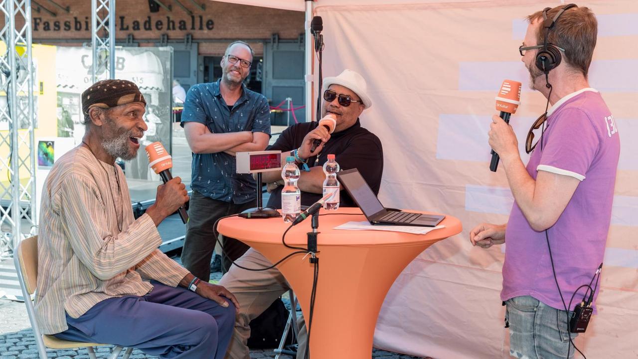 Die Wegbereiter des Rap "The Last Poets" - "Wir haben Lyrik laut ...