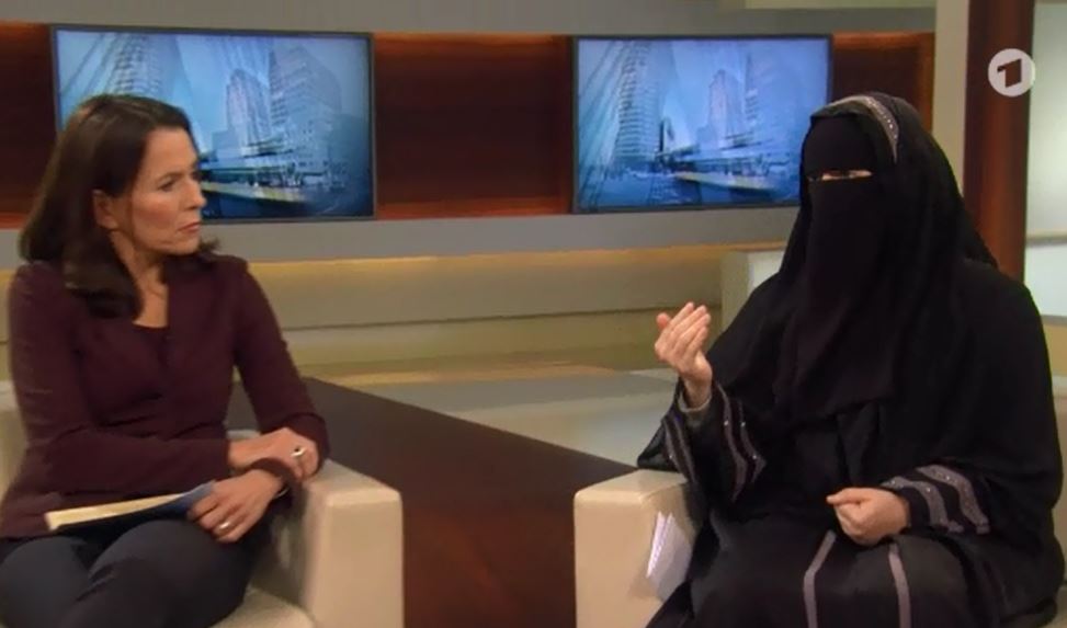 Nora Illi und Anne Will - Auf Augenhöhe mit der schwarzen Verhüllung ...