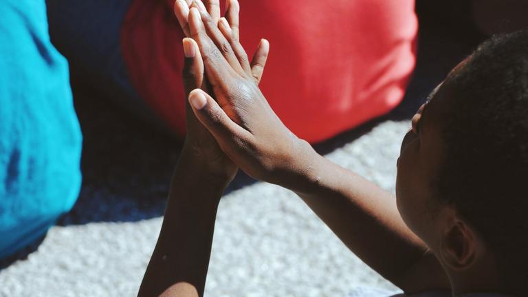 "Critical Whiteness" - Diskriminierung im Alltag - unbewusst und ...