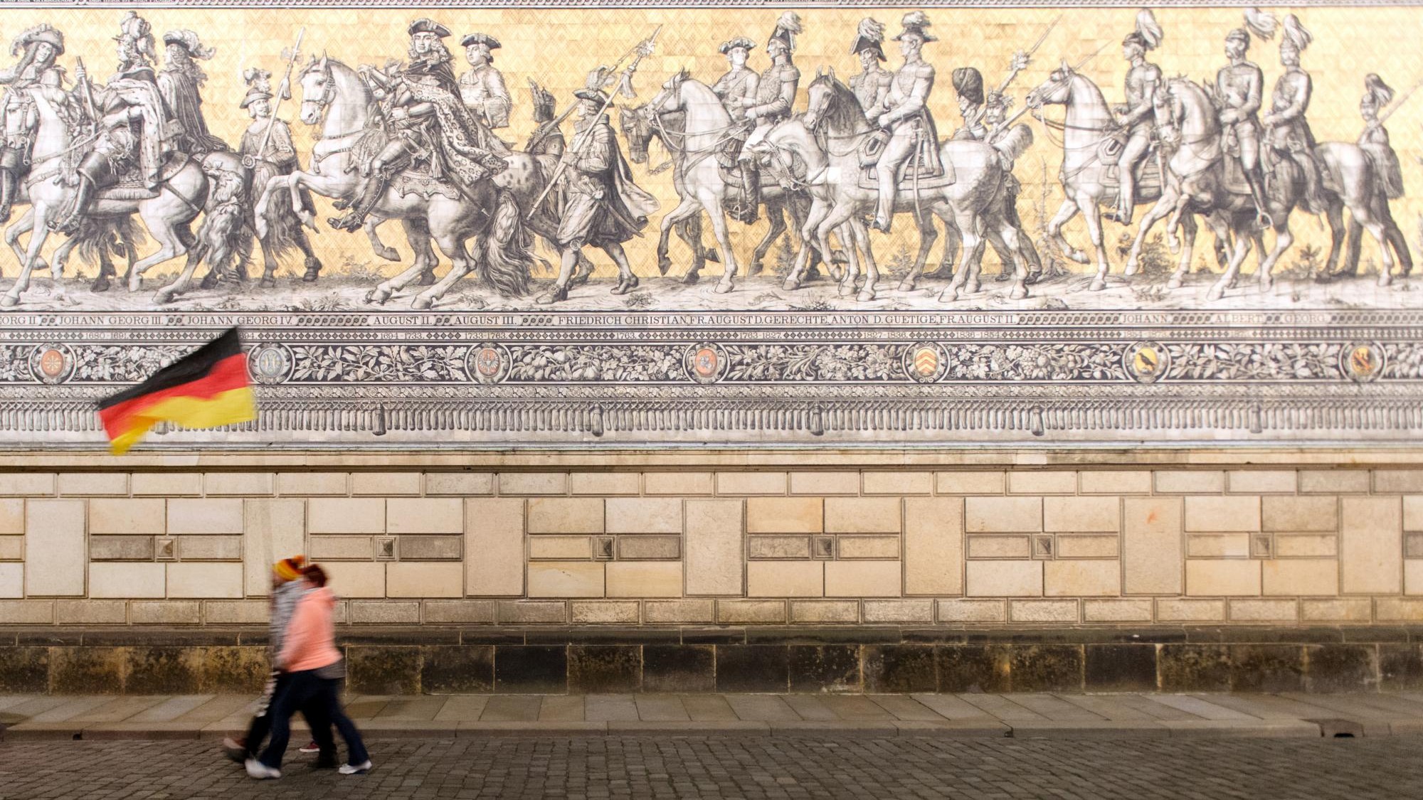 Aus den Feuilletons - Die Tal-der-Ahnungslosen-These | deutschlandfunkkultur.de