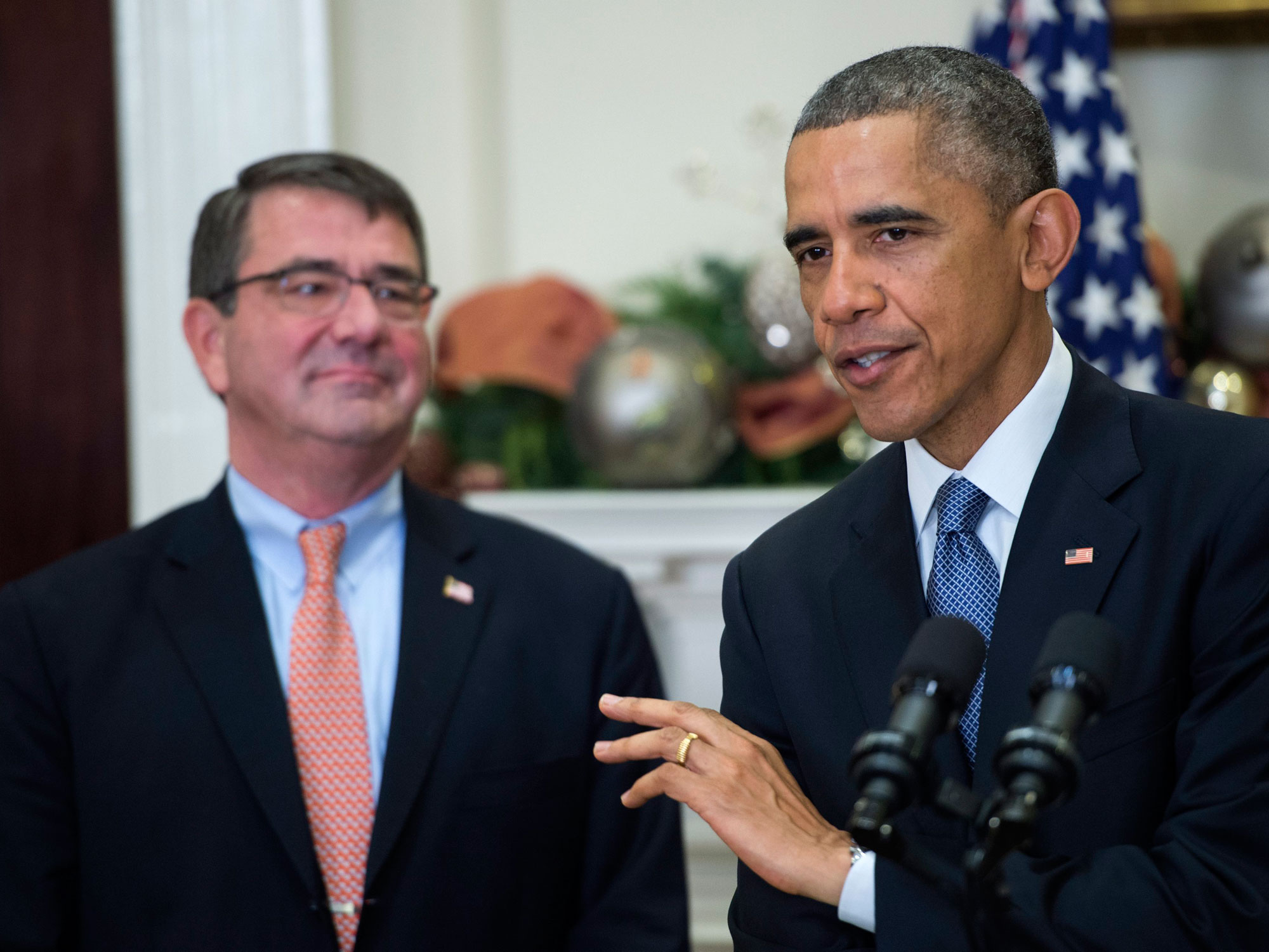 Neuer Pentagon-Chef - Obama weist Carter in Schranken | deutschlandfunk.de