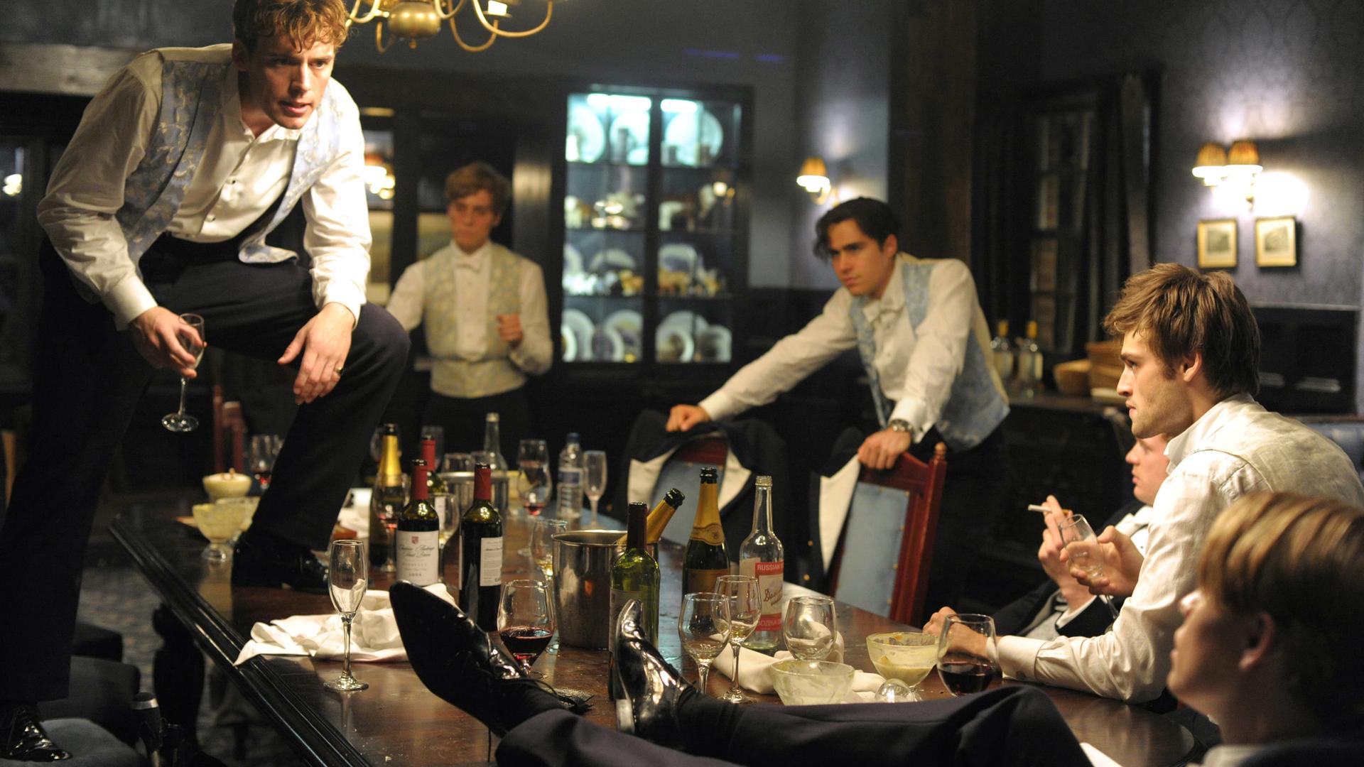 Film "The Riot Club" - Einblicke in die britische Klassengesellschaft ...