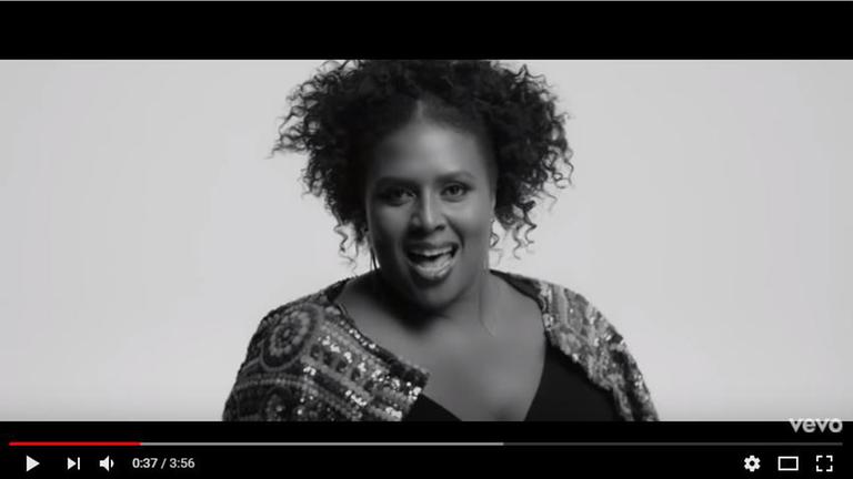 Newcomer der Woche: Deva Mahal - "Es ist ein Segen, die Tochter von Taj ...