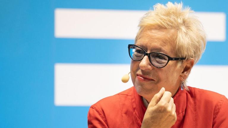 Filmregisseurin Doris Dörrie - "Wir ernähren uns in der Krise ständig ...