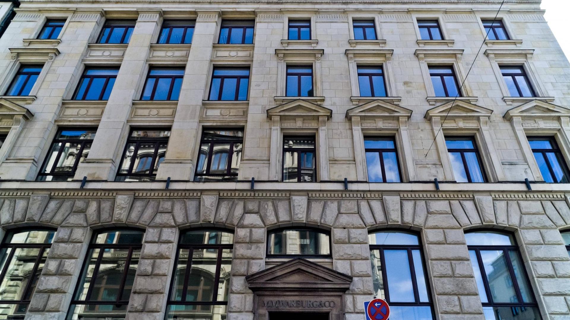 Bundestag - Union beantragt Untersuchungsausschuss zu Warburg-Affäre ...