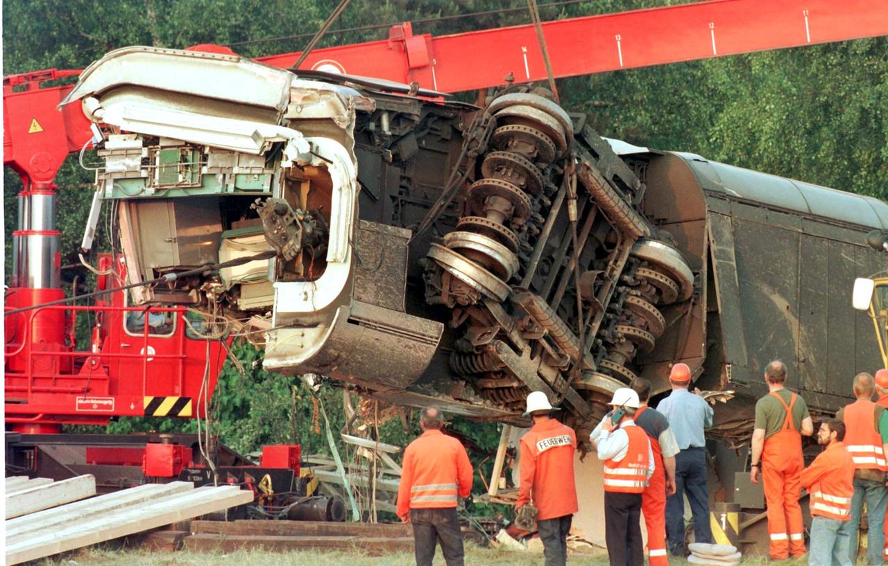 Vor 25 Jahren: Eschede - Zugunglück mit vielen Folgen