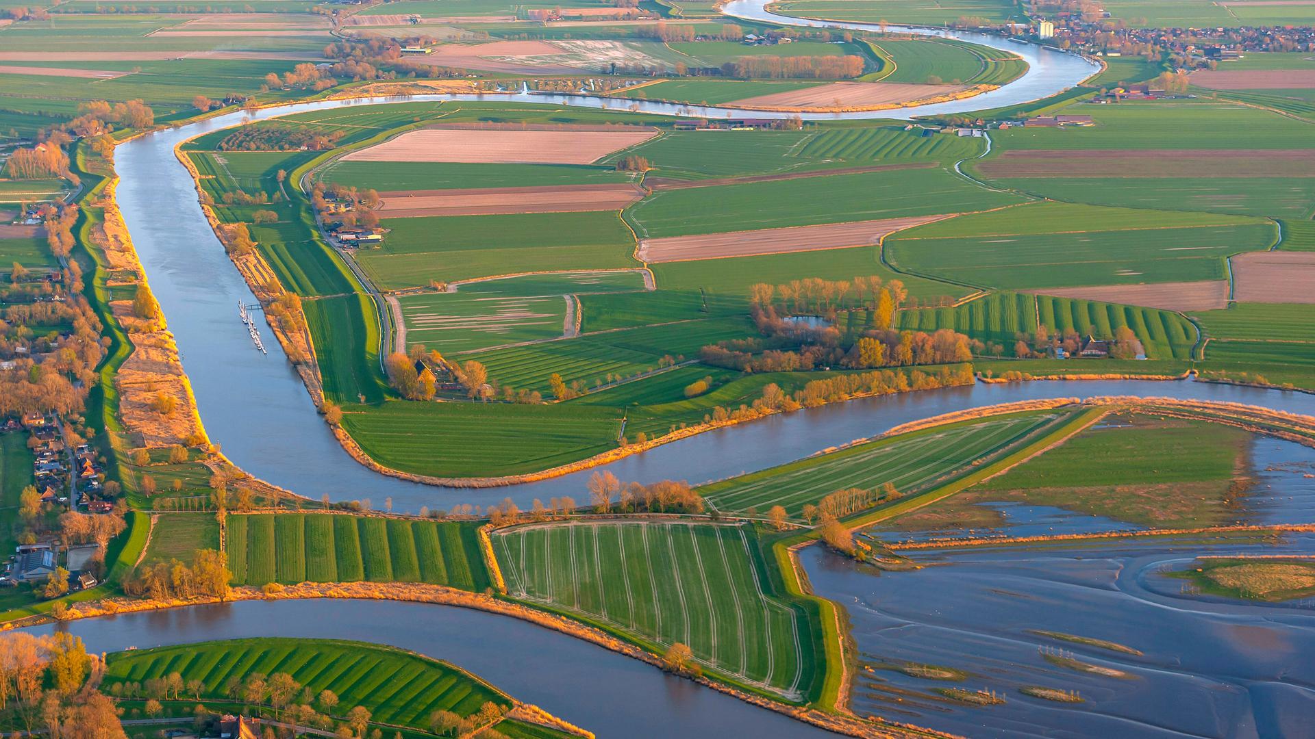 Flussbegradigungen: Eingriffe in die Natur mit Nachteilen