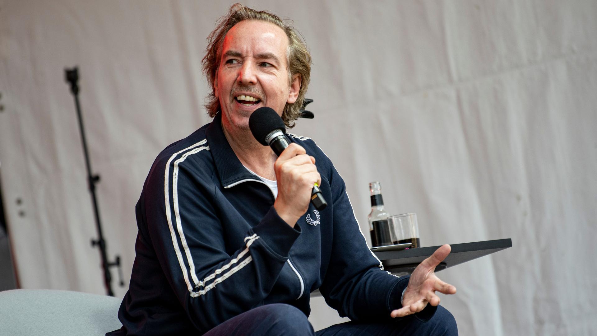 Olli Schulz: „Ich bin auf alle Fälle auch typisch deutsch“