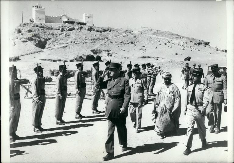 60 Jahre Nach Der Unabhängigkeit Frankreich Und Algerien Scheidung