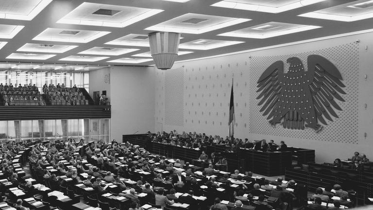 Debattenkulturen im Bundestag - "Das ist ein Anschlag auf die ...