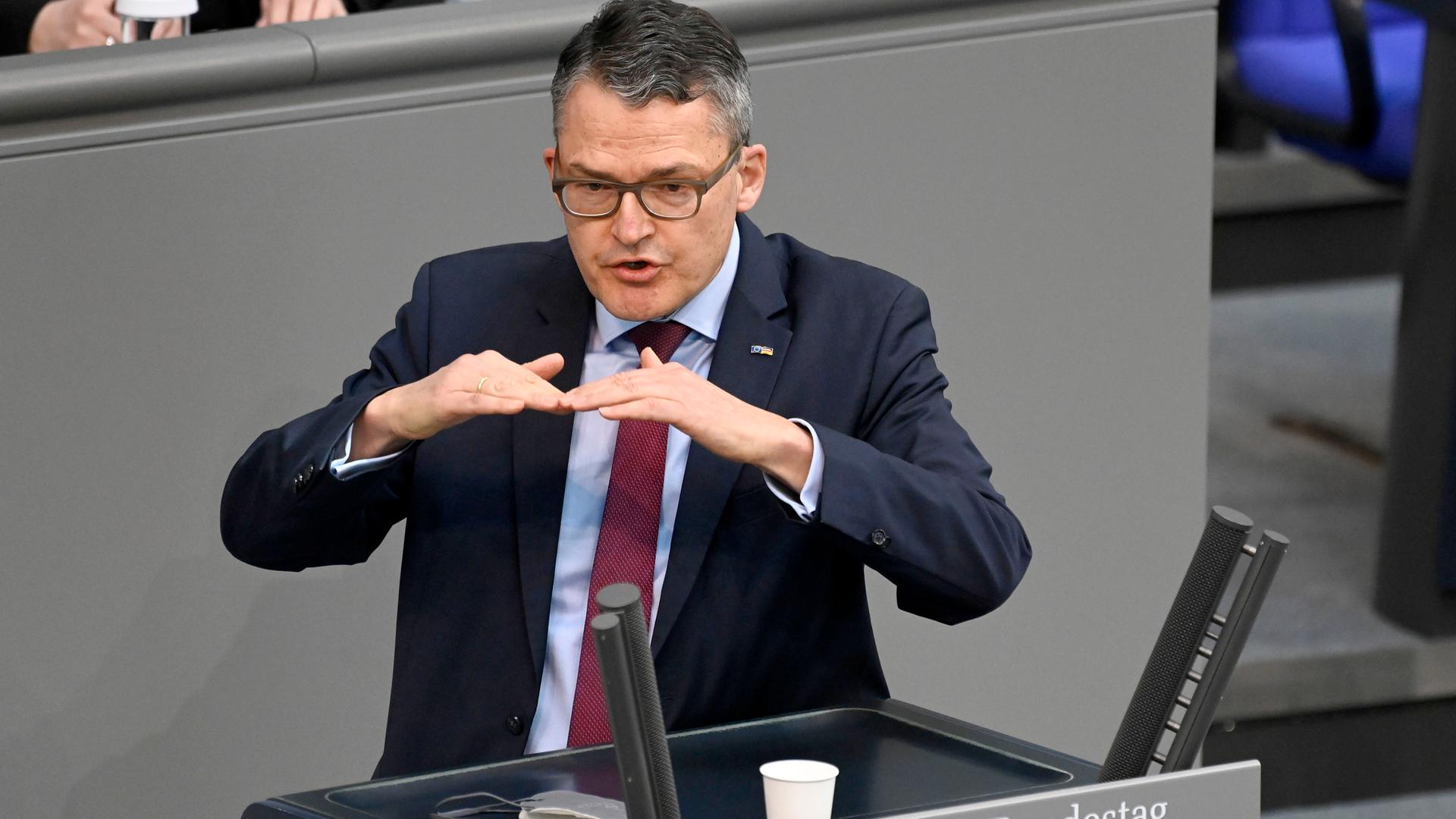 Roderich Kiesewetter (CDU) - „'Reichsbürger' haben den starken Arm des ...