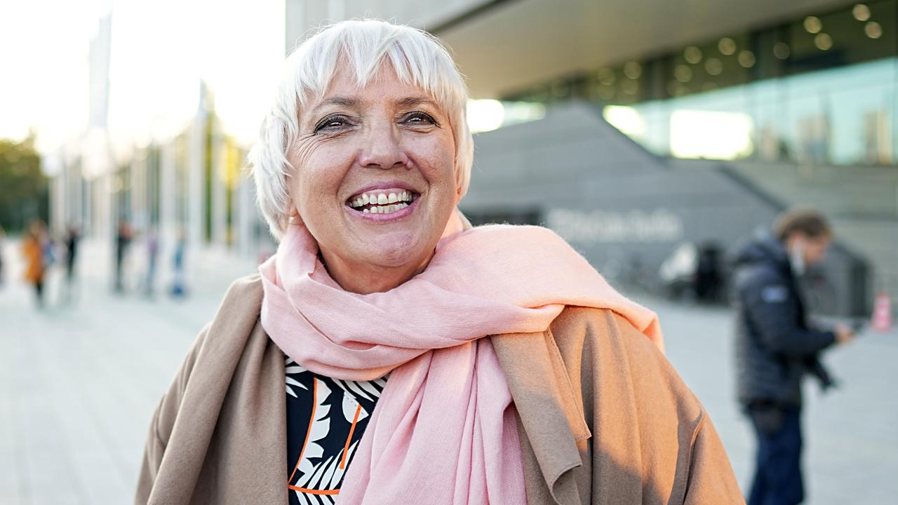 Neue Kulturstaatsministerin - Claudia Roth: "Ich bin parteiisch für die ...