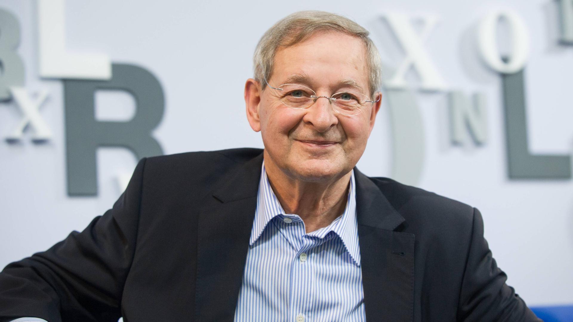 Akademie der Künste eröffnet Archiv des Schriftstellers Peter Nadas