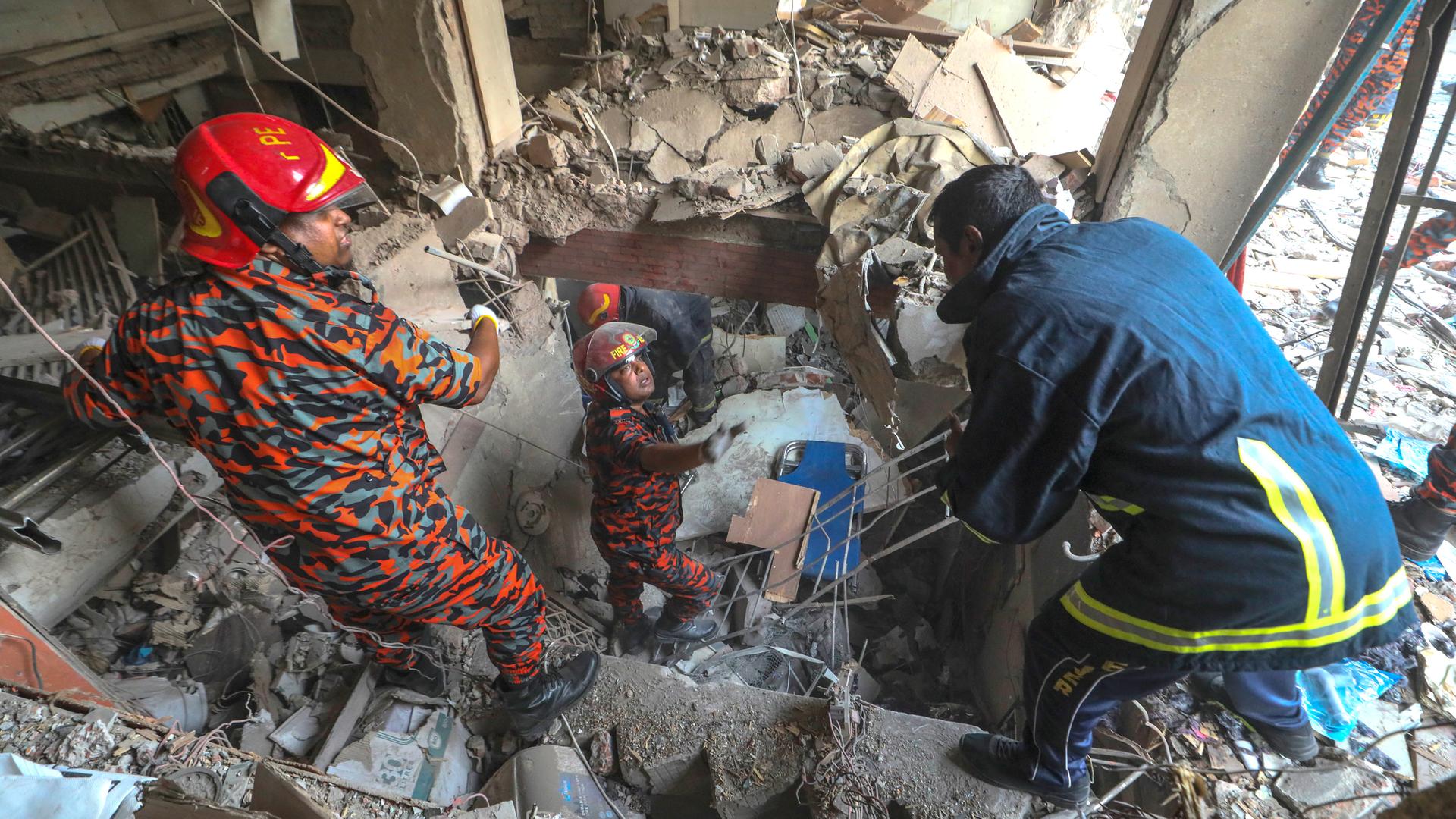 Bangladesch - Mehrere Tote und Verletzte nach Explosion | deutschlandfunk.de