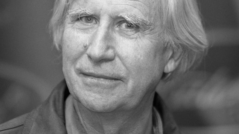 Zum Tod von Brian O'Doherty - Der Erfinder des "White Cubes" (Podcast)